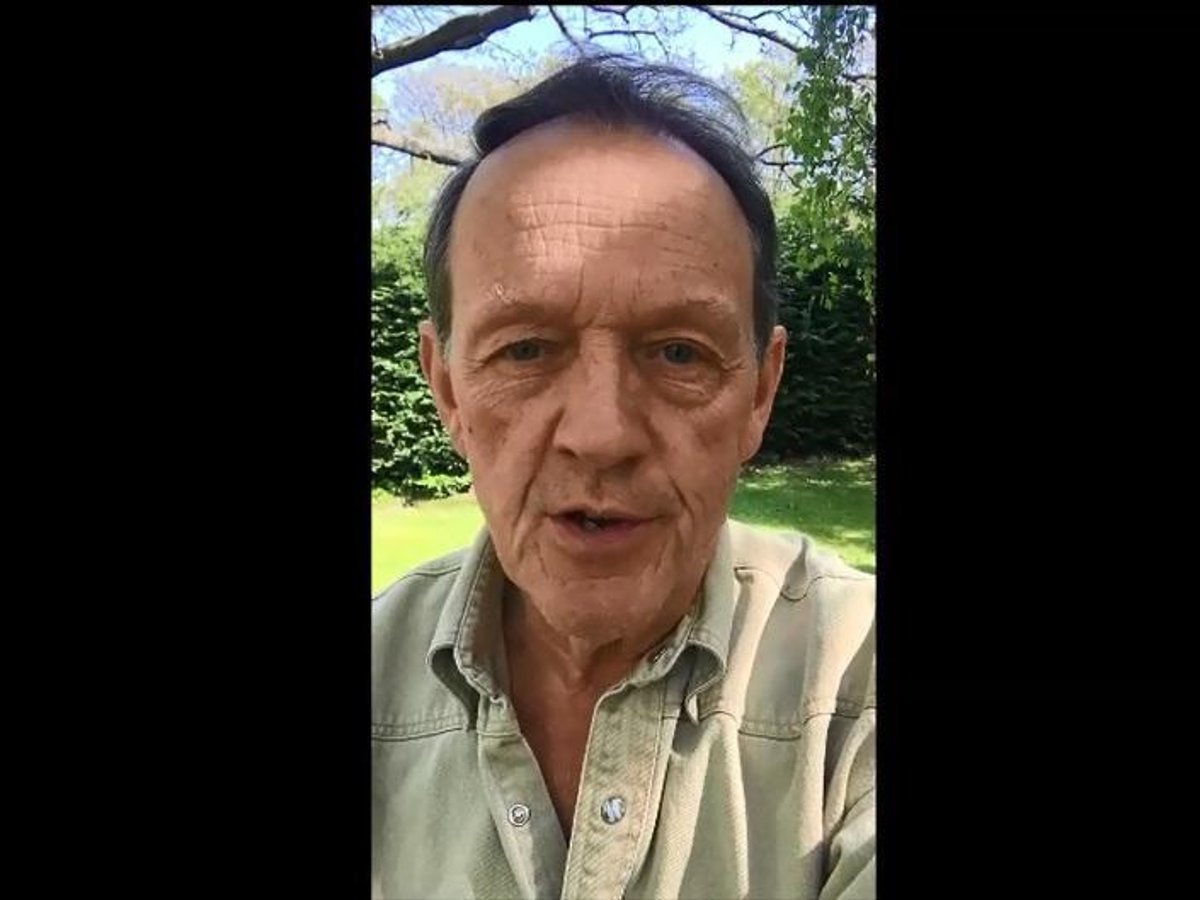 Kevin Whately's Instagram, Twitter & Facebook on IDCrawl Kevin Whately's Instagram, Twitter & Facebook on IDCrawl